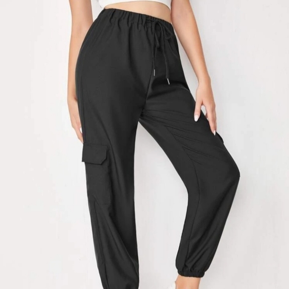 ROMWE | Pants & Jumpsuits | Nwt Romwe Drawstring Waistband Cargo Pants ...